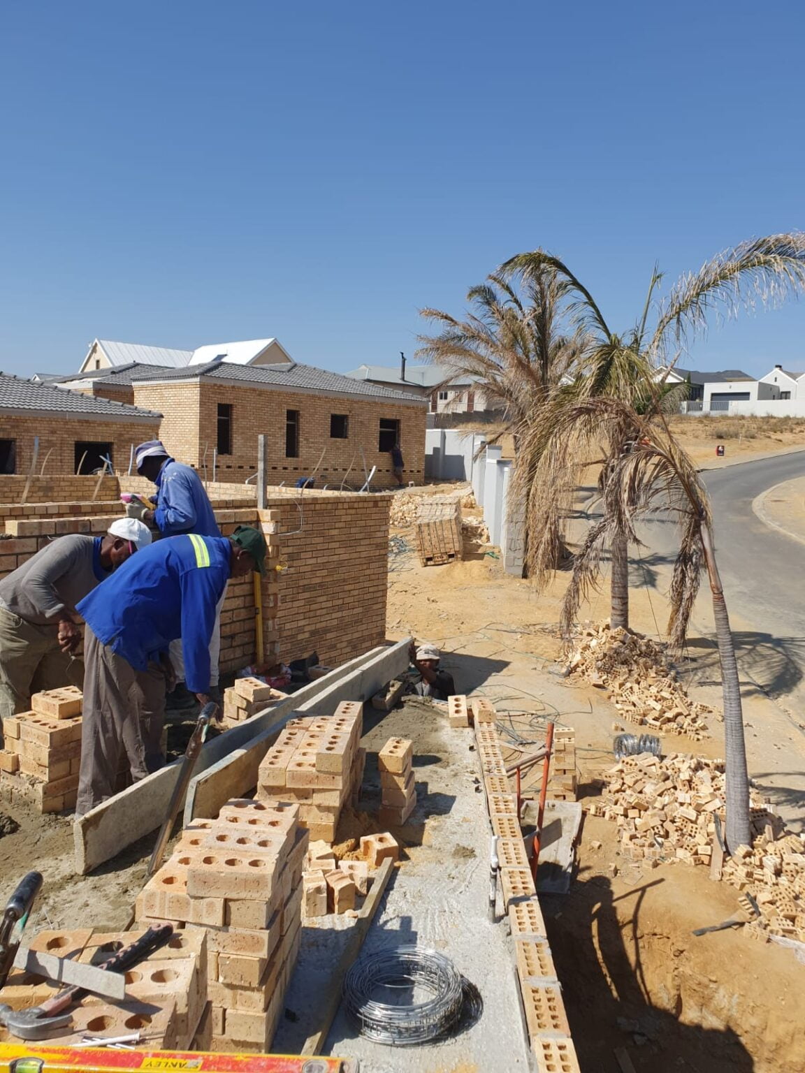 Contact Us - Leukes Builders