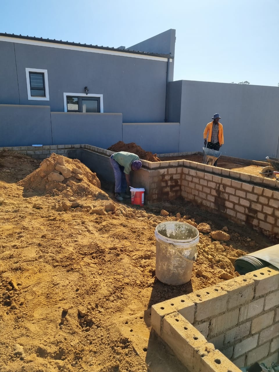 What is the standard brick wall thickness for a house - Leukes Builders